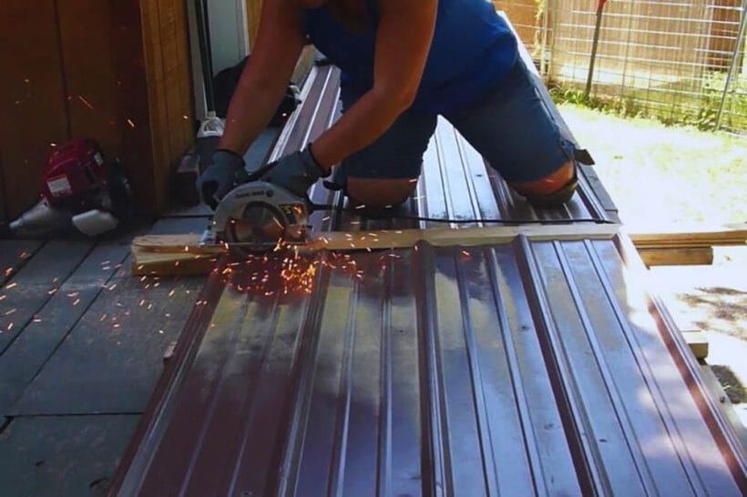 How to Cut Metal Roofing: A Comprehensive Guide - HOMIVI
